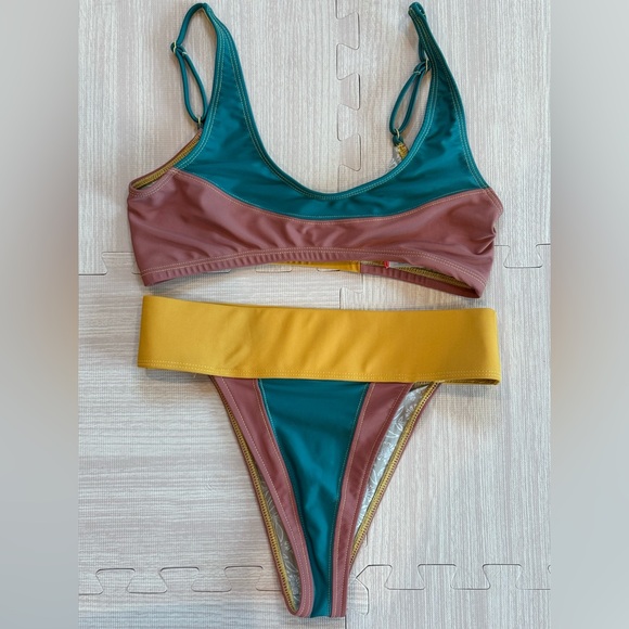 Free People | Swim | Free People Colorblock Crop Bikini Top S | Poshmark